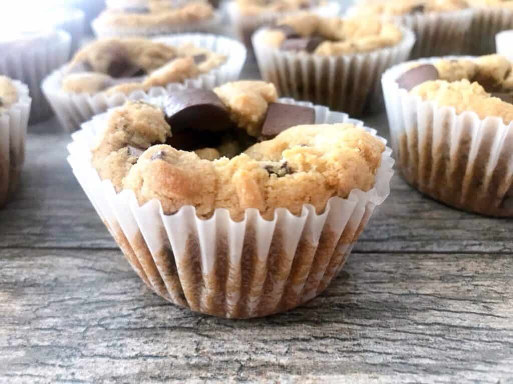 Deep Dish Chocolate Chip Cookies - The Mommy Mouse Clubhouse