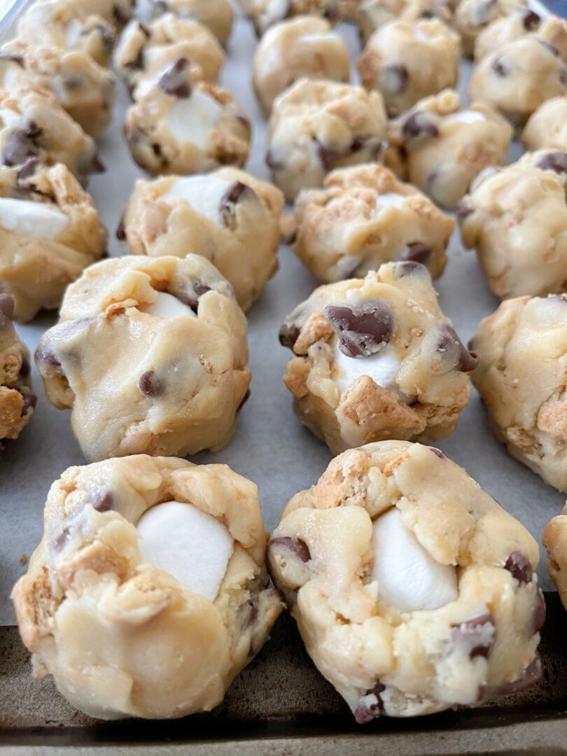 S'mores Cookies with Graham Crackers - The Mommy Mouse Clubhouse