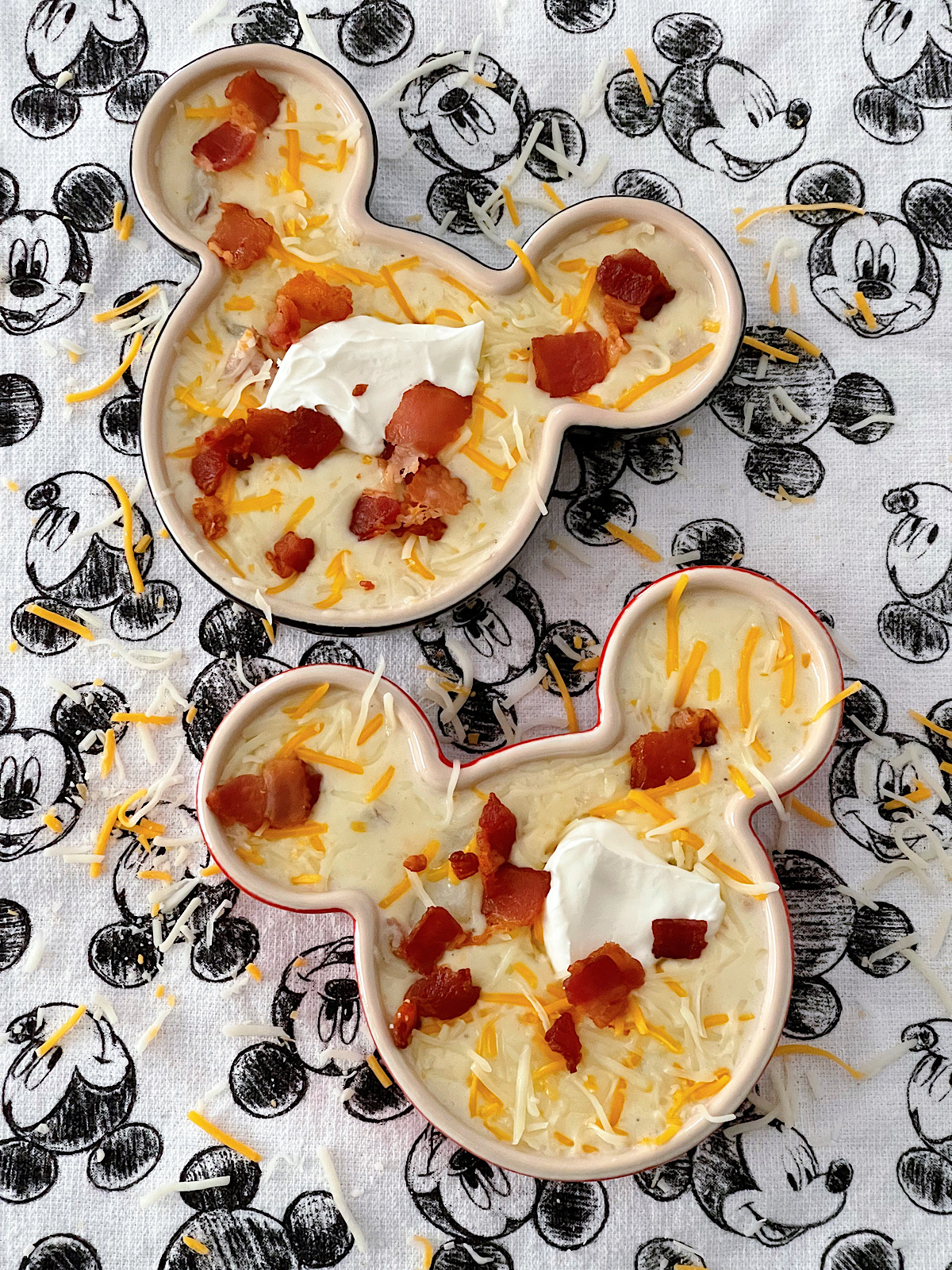 Disneyland's Loaded Baked Potato Soup - The Mommy Mouse Clubhouse