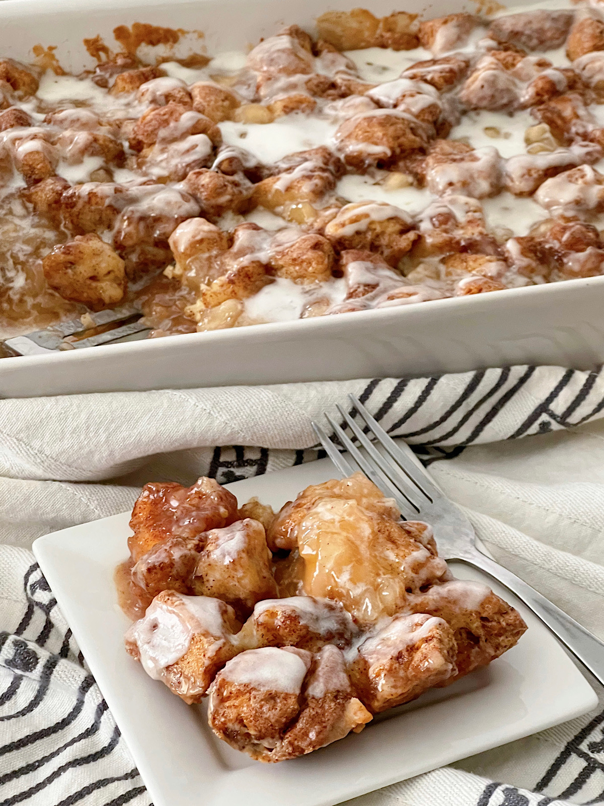 Easy Apple Cinnamon Roll Bake - The Mommy Mouse Clubhouse